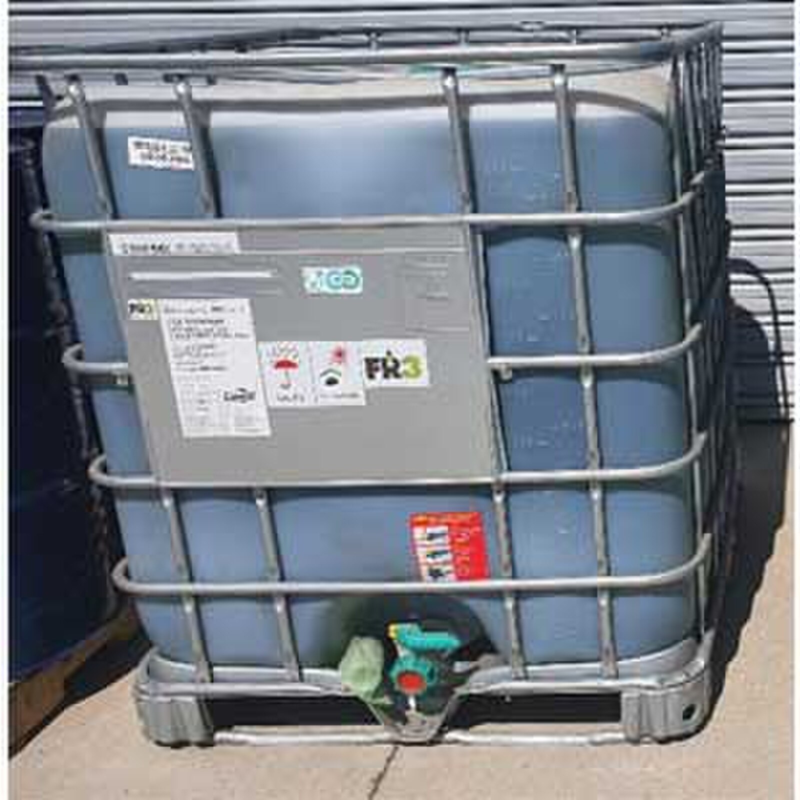 FR3 natural ester dielectric fluid 1000L | Fulton Industries